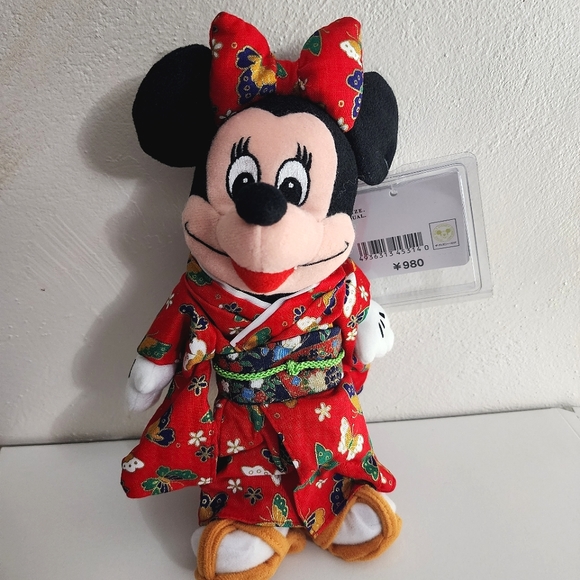 Disney | Toys | Disney Store Japan Minnie Mouse In Kimono Bean Bag ...